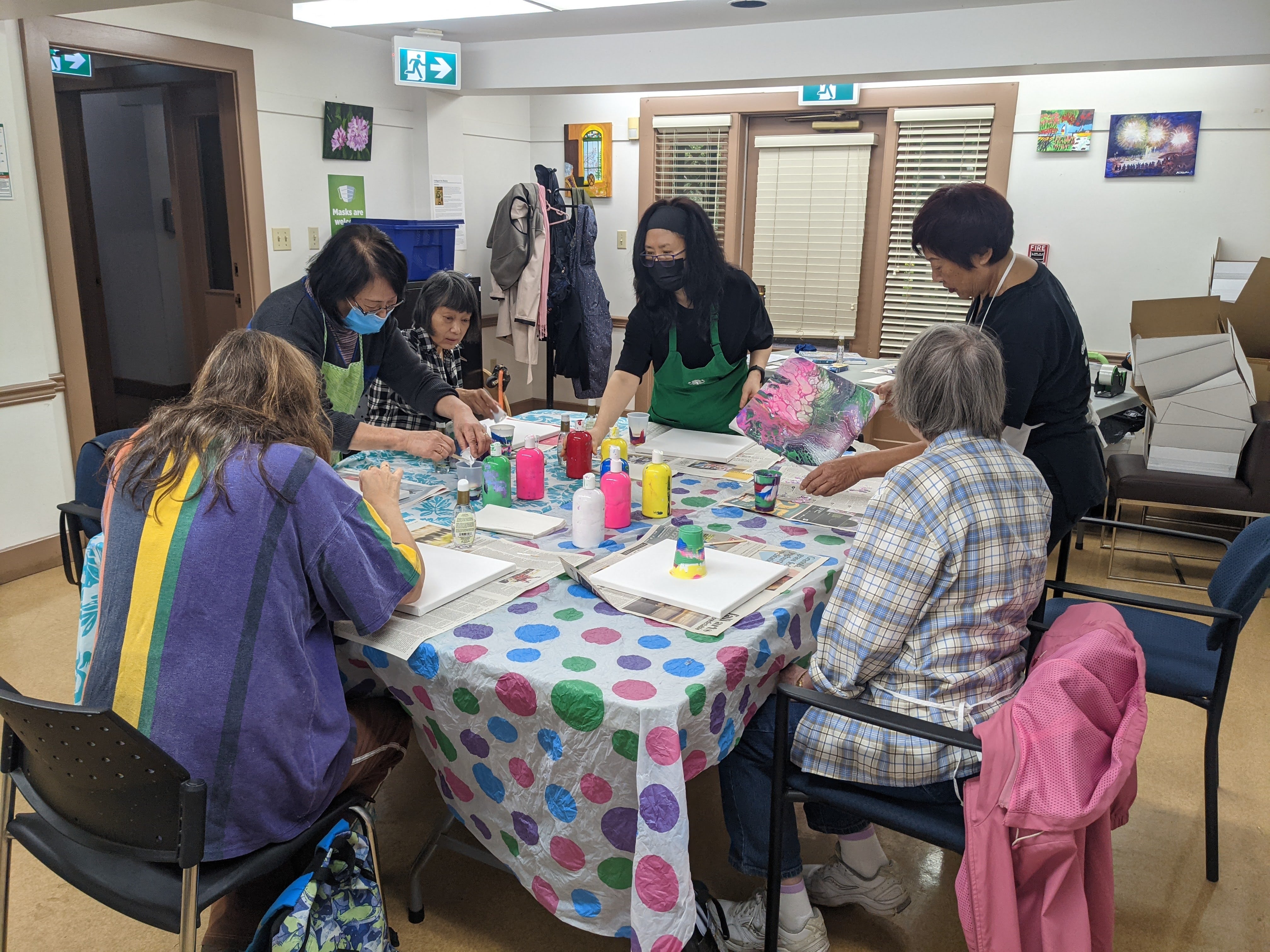 Grant Supported Free Senior Fluid Pour Painting – Chu Chu